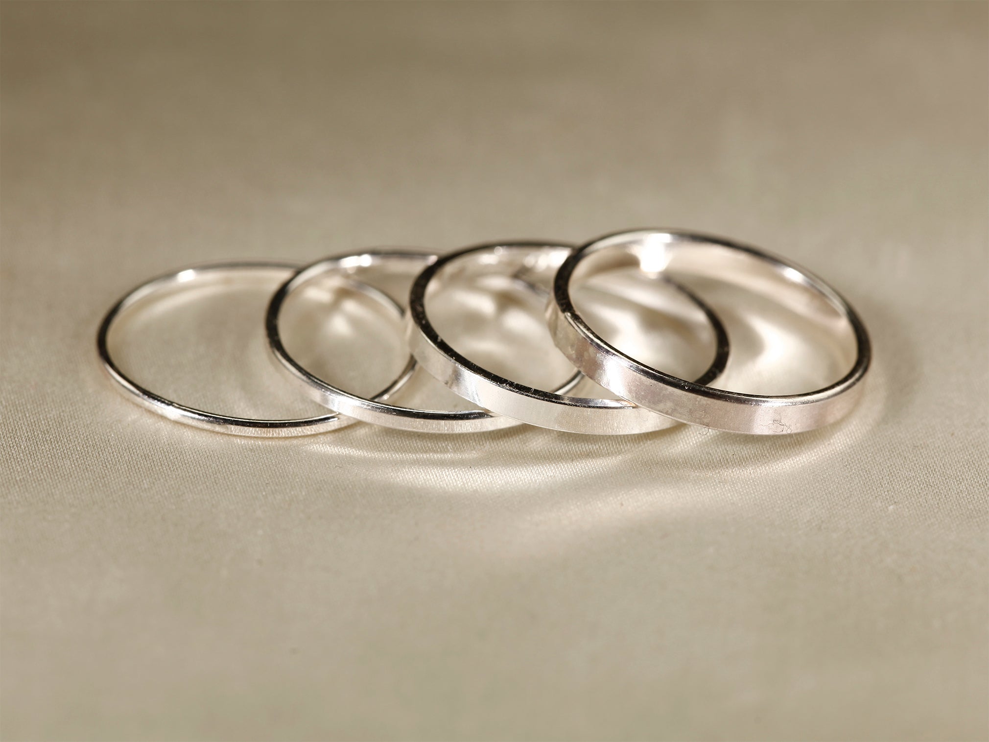 925 Sterling Silver Flat Wire Smooth rings, 1-2.5mm width. – MasteRetsaM